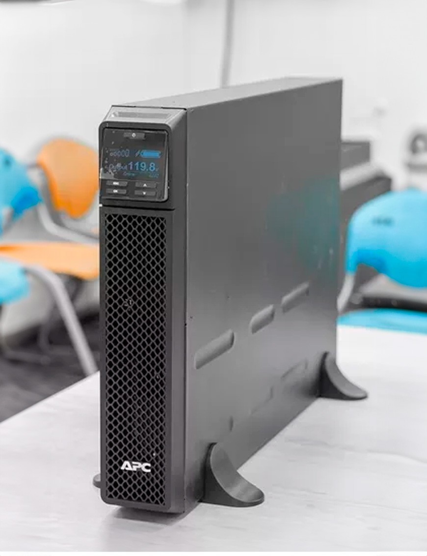 UPS Forza FDC-103K 3000W 3000VA 120V LCD USB 9Ah - Ticomer